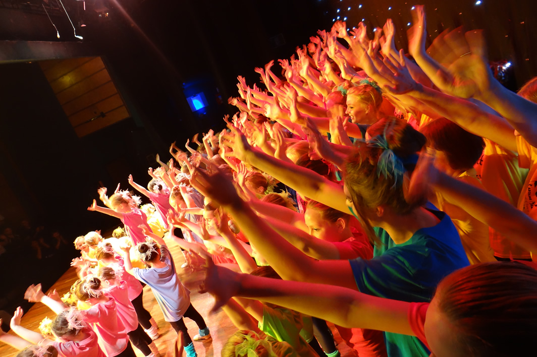 Gallery – Caroline Dean School of Dance